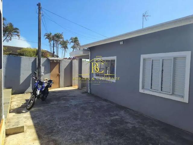 Casa / Sobrado para Venda em Atibaia/SP Jardim Alvinópolis 3 Quartos