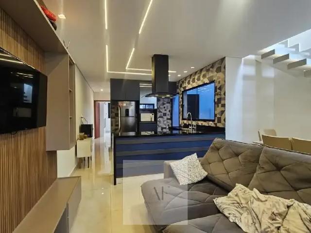 Casa / Sobrado para Venda em Atibaia/SP Jardim Alvinópolis 3 Quartos