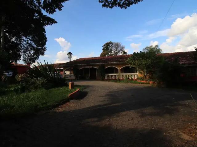 Casa / Sobrado para Venda em Atibaia/SP Jardim Colonial 6 Quartos