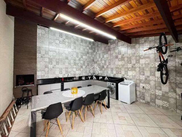 Casa / Sobrado para Venda em Atibaia/SP Jardim das Cerejeiras 4 Quartos