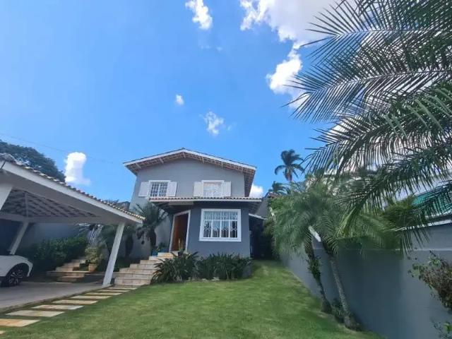Casa / Sobrado para Venda em Atibaia/SP Jardim das Flores 4 Quartos