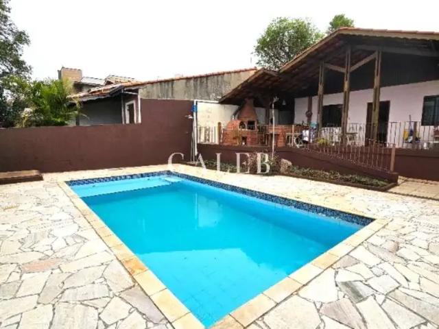 Casa / Sobrado para Venda em Atibaia/SP Jardim do Lago 4 Quartos