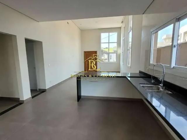 Casa / Sobrado para Venda em Atibaia/SP Jardim dos Pinheiros 3 Quartos
