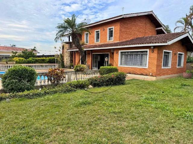 Casa / Sobrado para Venda em Atibaia/SP Jardim Estância Brasil 8 Quartos