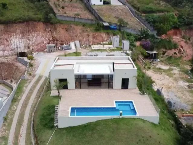 Casa / Sobrado para Venda em Atibaia/SP Jardim Estância Brasil 3 Quartos