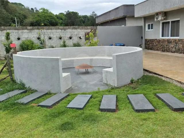 Casa / Sobrado para Venda em Atibaia/SP Jardim Estância Brasil 3 Quartos