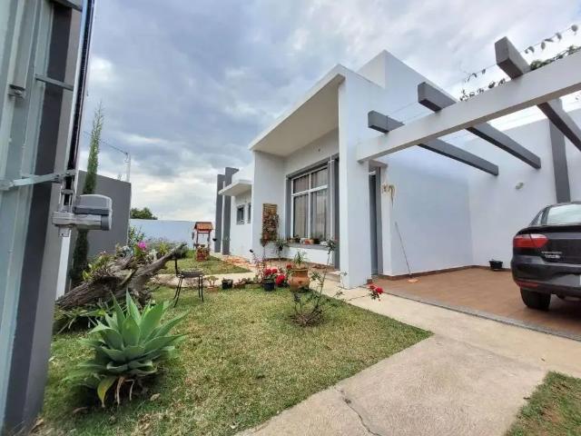 Casa / Sobrado para Venda em Atibaia/SP Jardim Estância Brasil 3 Quartos