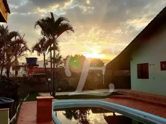 Casa / Sobrado para Venda em Atibaia/SP Jardim Estância Brasil 3 Quartos
