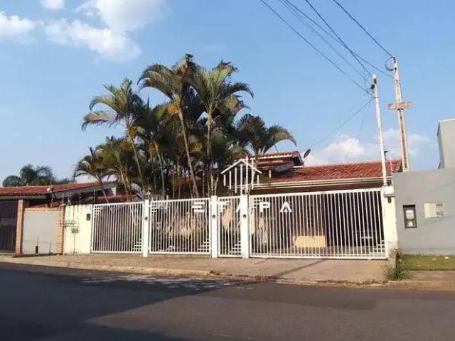 Casa / Sobrado para Venda em Atibaia/SP Jardim Paulista 3 Quartos