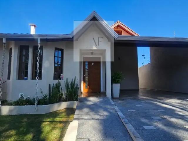 Casa / Sobrado para Venda em Atibaia/SP Jardim Paulista 4 Quartos