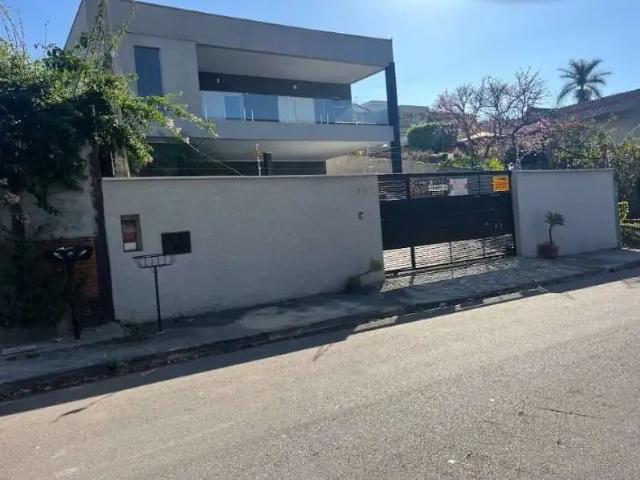 Casa / Sobrado para Venda em Atibaia/SP Jardim Paulista 4 Quartos