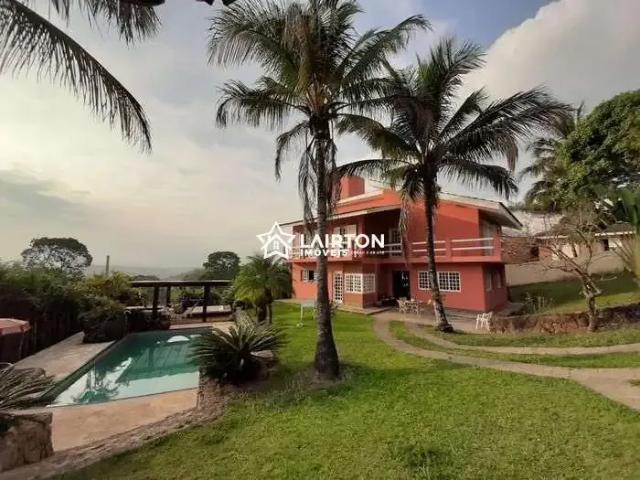 Casa / Sobrado para Venda em Atibaia/SP Jardim Paulista 4 Quartos