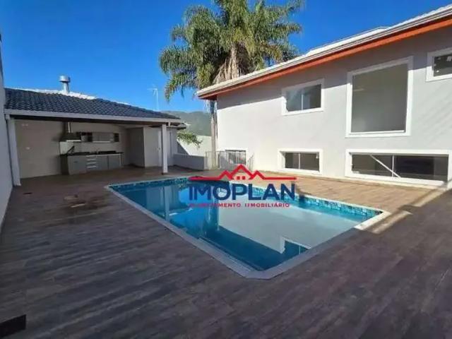 Casa / Sobrado para Venda em Atibaia/SP Jardim Paulista 4 Quartos