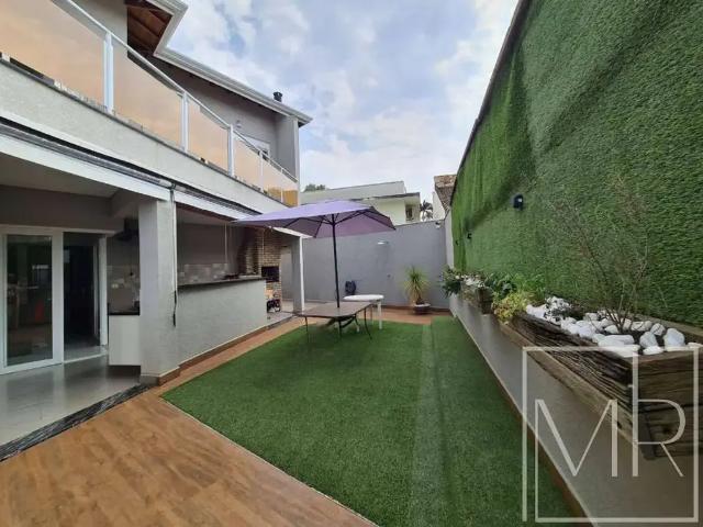 Casa / Sobrado para Venda em Atibaia/SP Jardim Paulista 4 Quartos