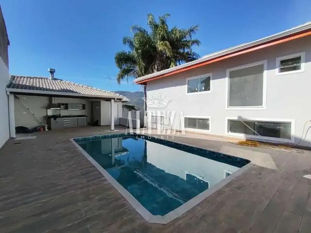 Casa / Sobrado para Venda em Atibaia/SP Jardim Paulista 4 Quartos