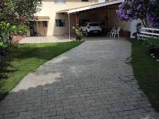 Casa / Sobrado para Venda em Atibaia/SP Jardim Paulista 5 Quartos