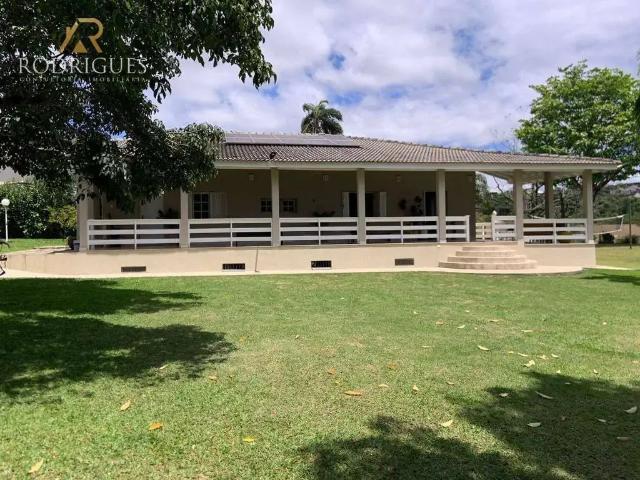 Casa / Sobrado para Venda em Atibaia/SP Jardim Paulista 6 Quartos