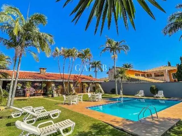 Casa / Sobrado para Venda em Atibaia/SP Jardim São Nicolau 4 Quartos