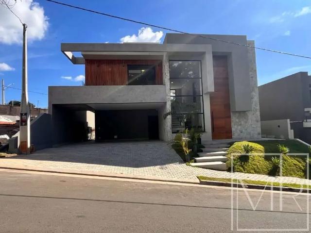 Casa / Sobrado para Venda em Atibaia/SP Jardim São Nicolau 4 Quartos