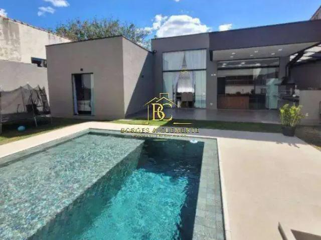 Casa / Sobrado para Venda em Atibaia/SP Jardim Shangri Lá 3 Quartos