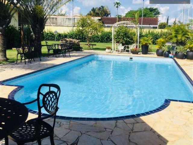 Casa / Sobrado para Venda em Atibaia/SP Loteamento Jardim Morumbi 4 Quartos