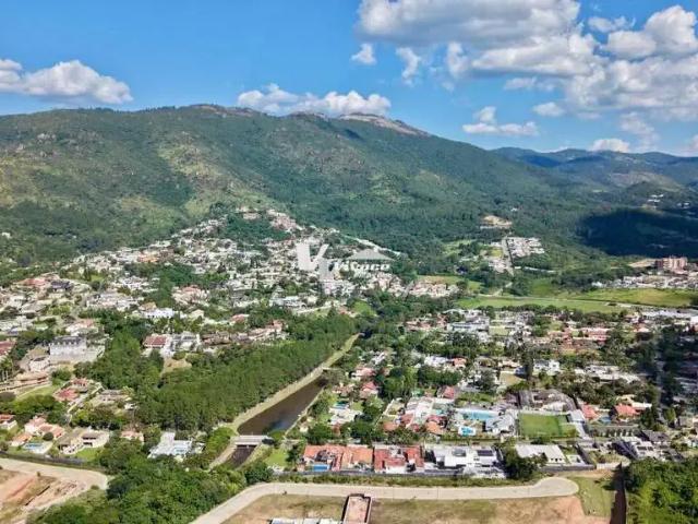 Casa / Sobrado para Venda em Atibaia/SP Laranja Azeda 3 Quartos