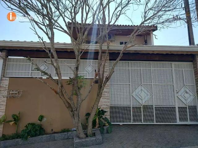 Casa / Sobrado para Venda em Atibaia/SP Nova Cerejeira 3 Quartos