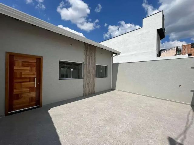 Casa / Sobrado para Venda em Atibaia/SP Nova Cerejeira 3 Quartos