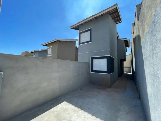 Casa / Sobrado para Venda em Atibaia/SP Nova Cerejeira 2 Quartos