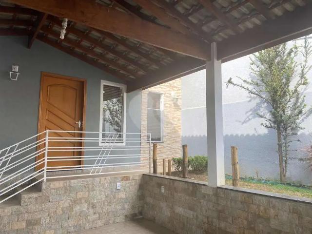 Casa / Sobrado para Venda em Atibaia/SP Nova Cerejeira 2 Quartos