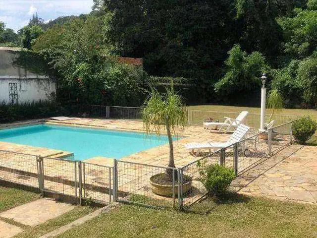 Casa / Sobrado para Venda em Atibaia/SP Nova Gardênia 4 Quartos