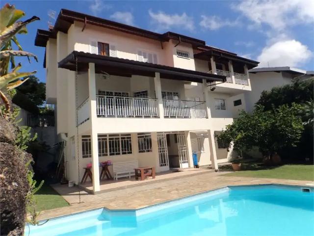 Casa / Sobrado para Venda em Atibaia/SP Nova Gardênia 4 Quartos