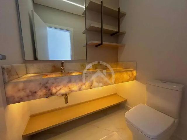 Casa / Sobrado para Venda em Atibaia/SP Nova Gardênia 4 Quartos