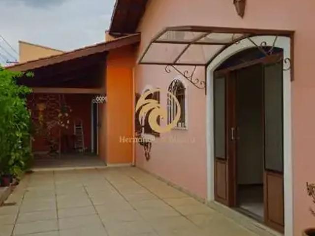 Casa / Sobrado para Venda em Atibaia/SP Nova Gardênia 4 Quartos