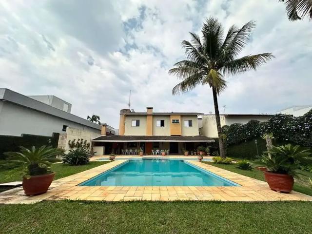 Casa / Sobrado para Venda em Atibaia/SP Nova Gardênia 4 Quartos