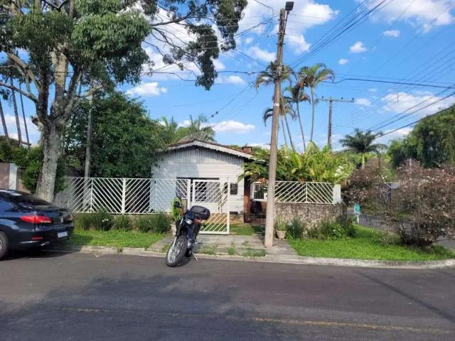 Casa / Sobrado para Venda em Atibaia/SP Nova Gardênia 4 Quartos