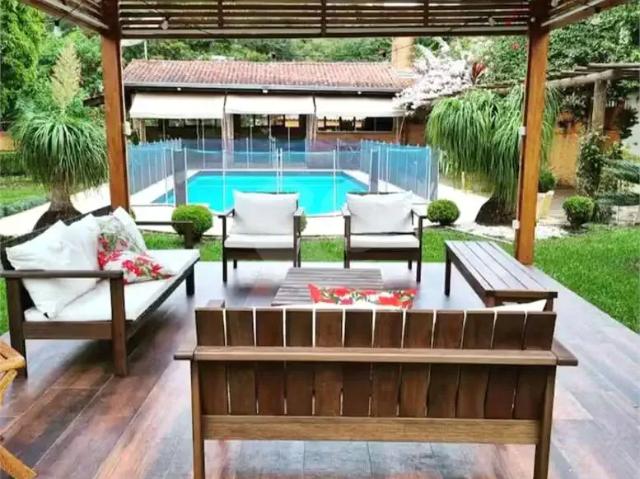 Casa / Sobrado para Venda em Atibaia/SP Nova Gardênia 5 Quartos