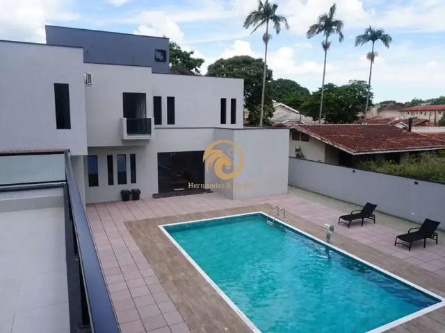 Casa / Sobrado para Venda em Atibaia/SP Nova Gardênia 5 Quartos