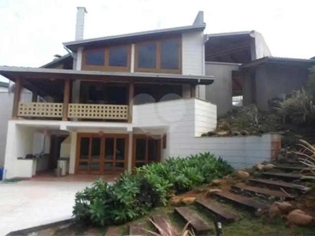 Casa / Sobrado para Venda em Atibaia/SP Nova Gardênia 3 Quartos