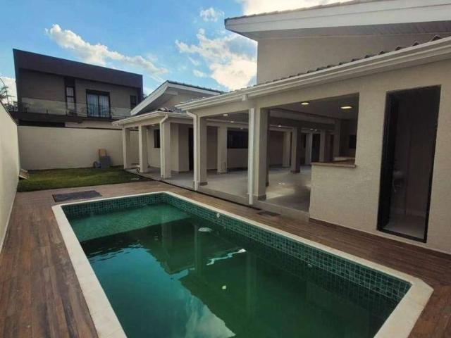 Casa / Sobrado para Venda em Atibaia/SP Nova Gardênia 3 Quartos