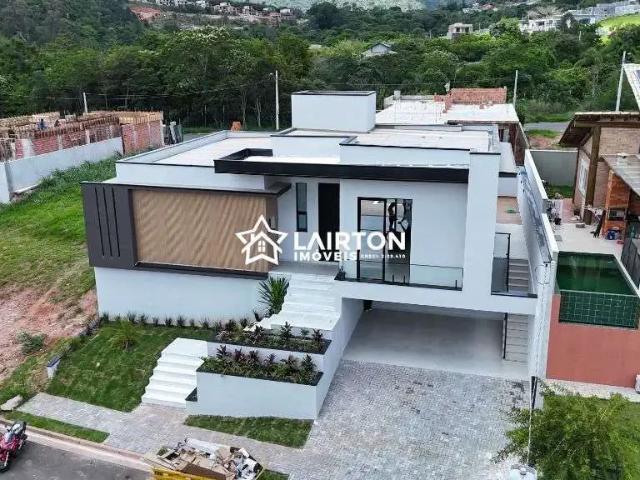 Casa / Sobrado para Venda em Atibaia/SP Nova Gardênia 3 Quartos
