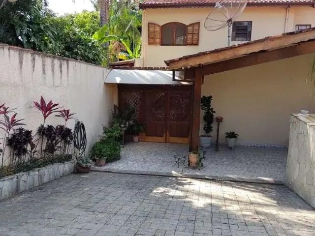 Casa / Sobrado para Venda em Atibaia/SP Samambaia Parque Residencial 5 Quartos