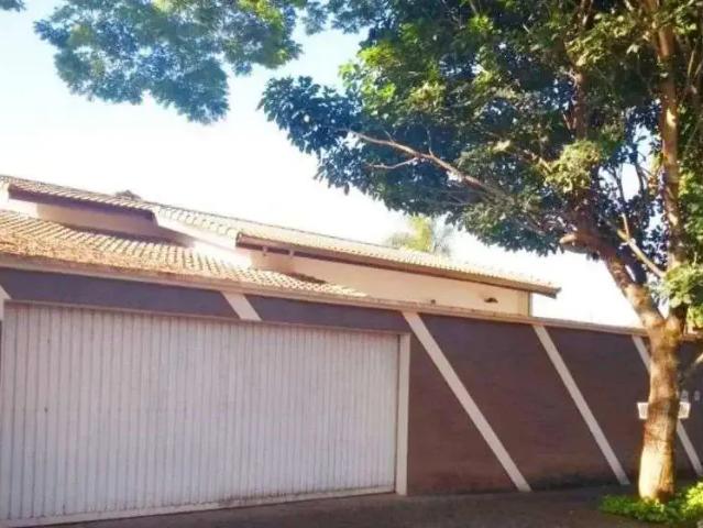 Casa / Sobrado para Venda em Atibaia/SP Samambaia Parque Residencial 3 Quartos