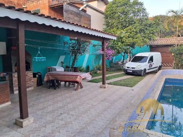 Casa / Sobrado para Venda em Atibaia/SP Portão 2 Quartos