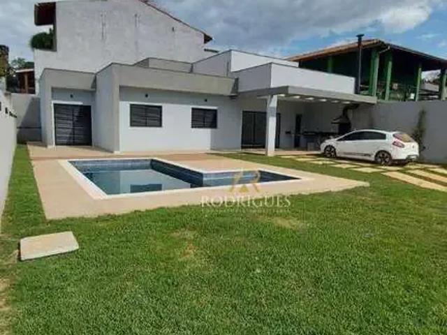 Casa / Sobrado para Venda em Atibaia/SP Portão 3 Quartos
