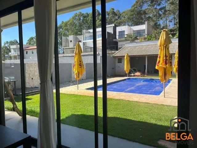 Casa / Sobrado para Venda em Atibaia/SP Portão 3 Quartos