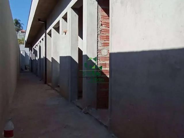 Casa / Sobrado para Venda em Atibaia/SP Portão 6 Quartos