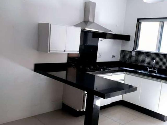 Casa / Sobrado para Venda em Atibaia/SP Parque dos Coqueiros 2 Quartos
