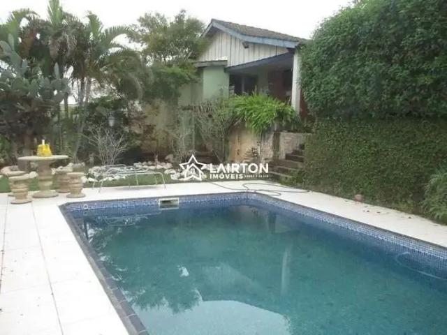 Casa / Sobrado para Venda em Atibaia/SP Parque Fernão Dias 4 Quartos
