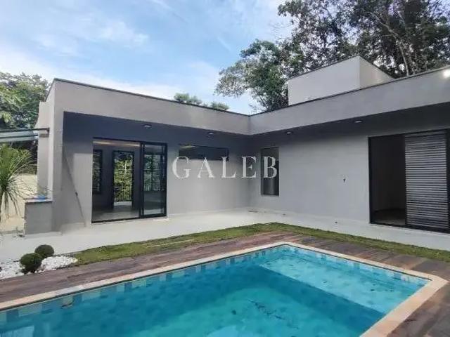Casa / Sobrado para Venda em Atibaia/SP Parque Residencial Itaguaçu 4 Quartos